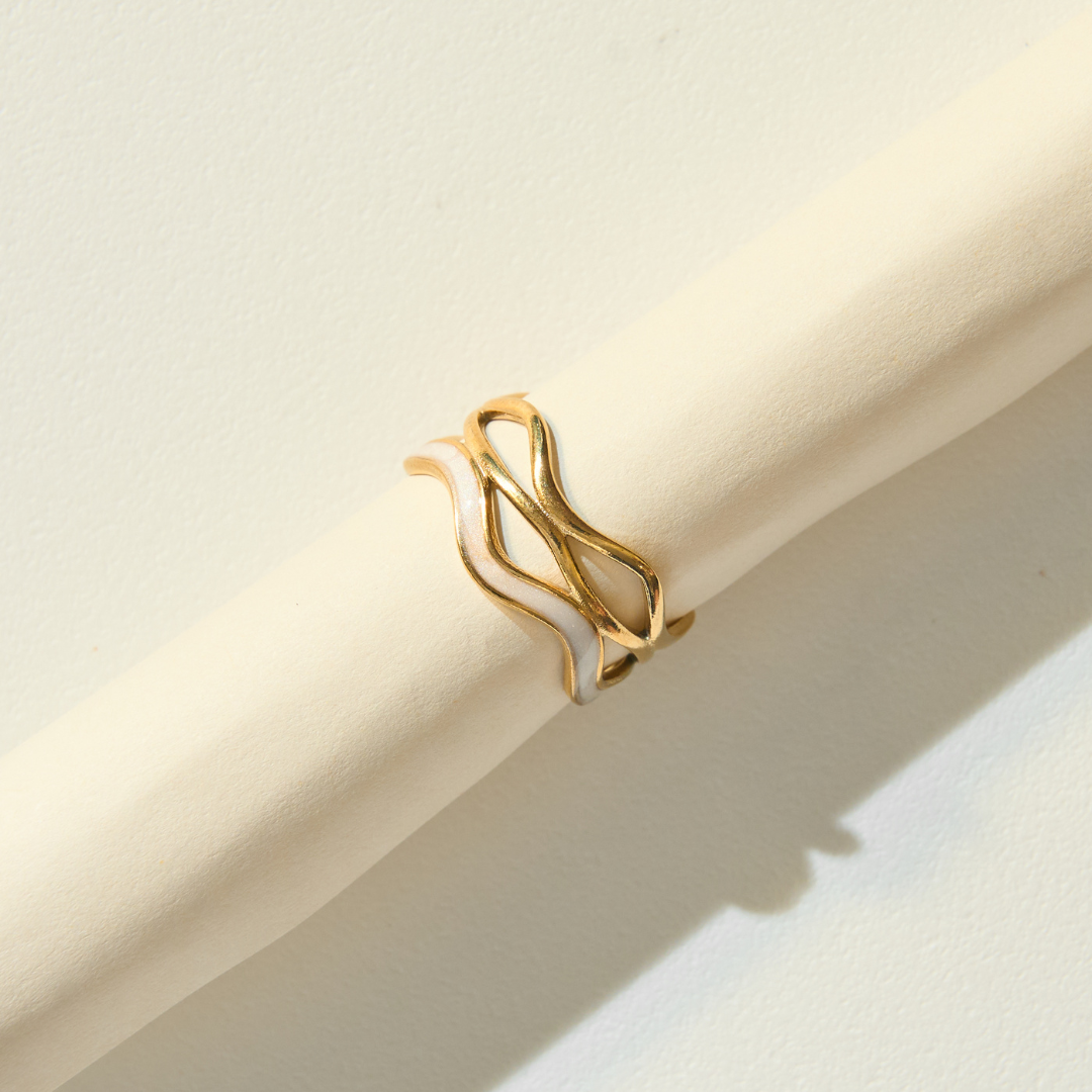 Kaia Ring – Olivia